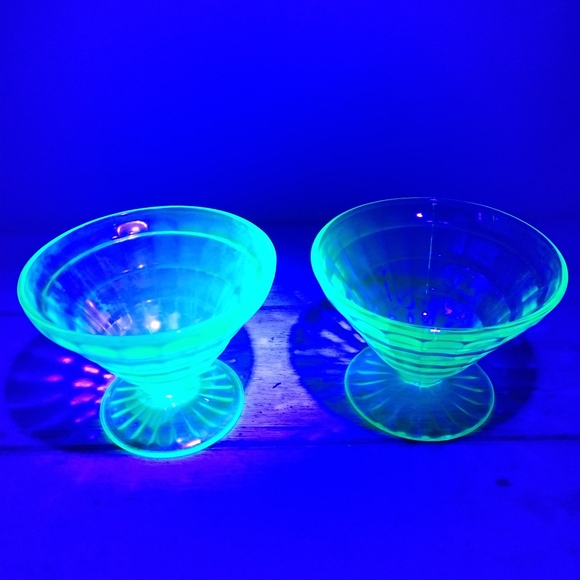 Dining | Uranium Block Optic Antique Sundae Dishes Vintage Serving Uv ...